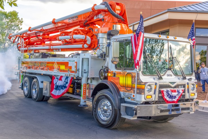 Cpcparadenight 64 American Concrete Pumping Association
